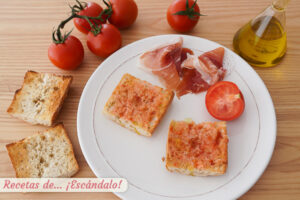 Pantumaca, pan con tomate o pa amb tomàquet y jamón - Recetas de ...
